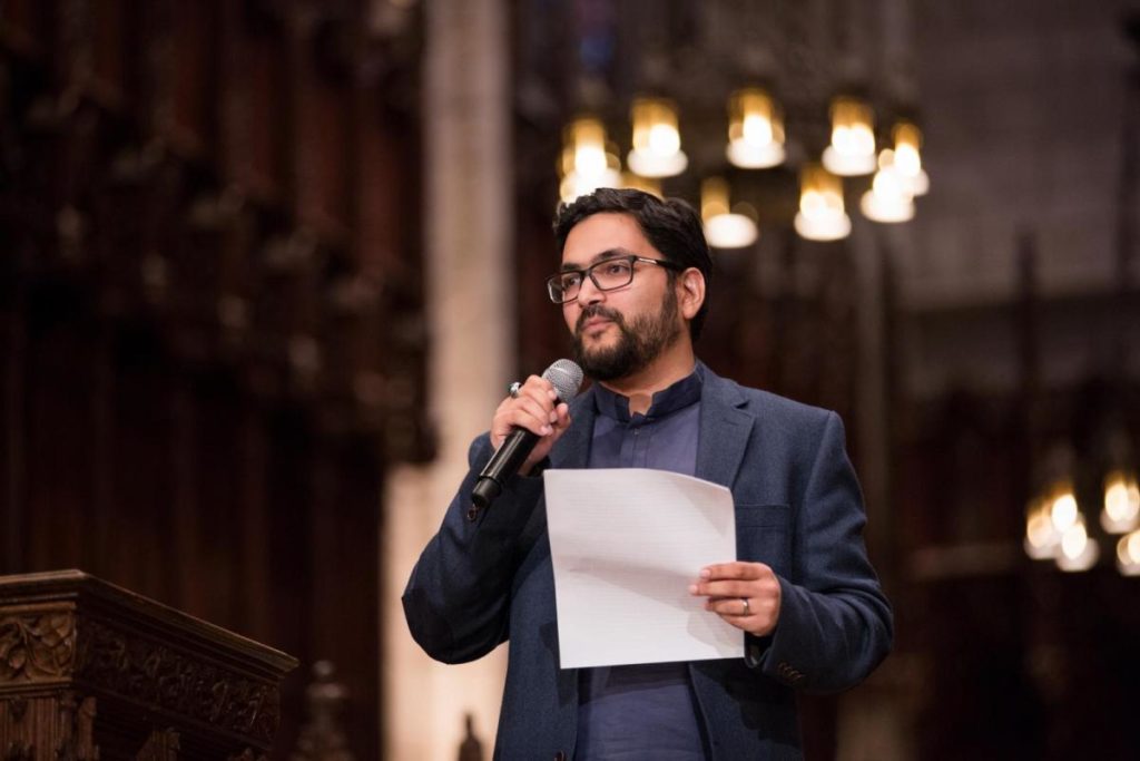 Scholar Spotlight: Hamza Yusuf - Aquila Style