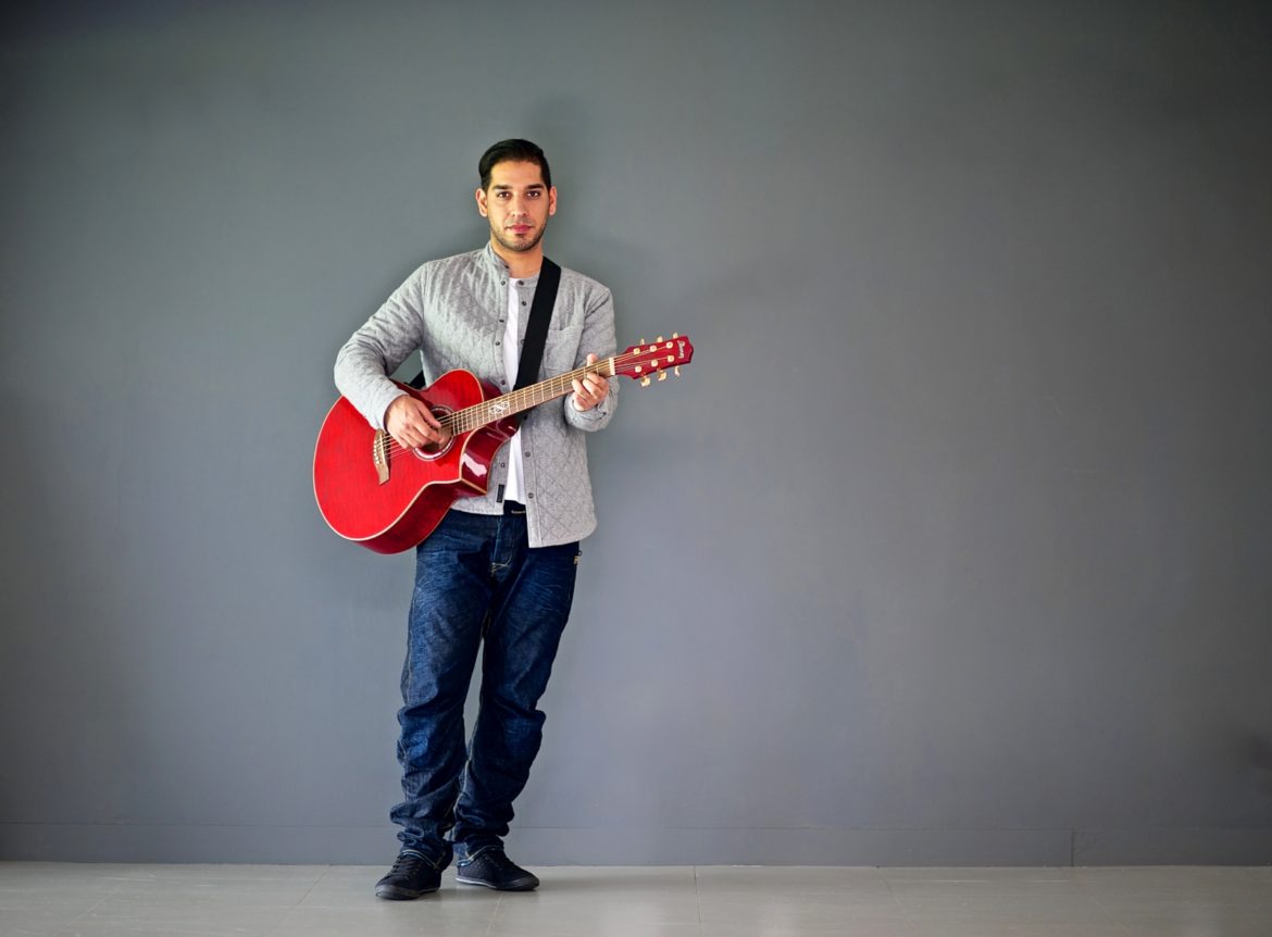 Peter’s Picks: The Unifying Power of Man and Guitar, Saif Adam - Aquila ...