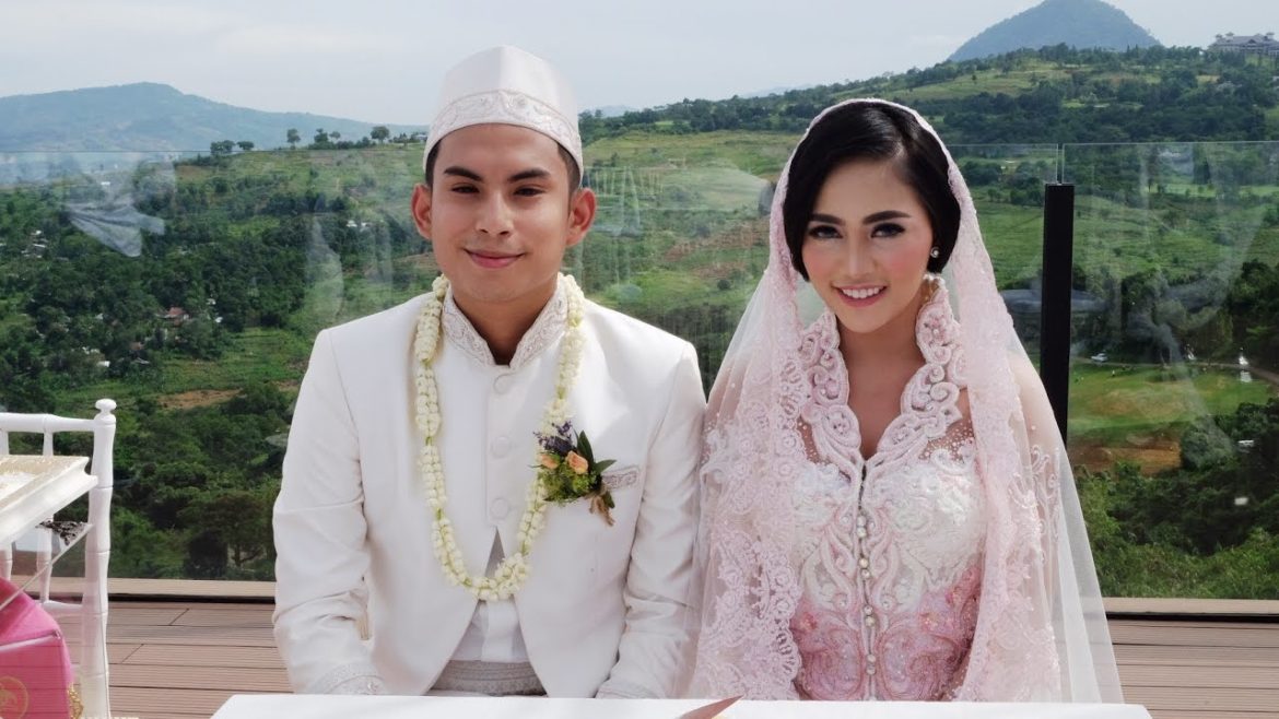 Malay-Muslim Weddings: Dress Code Deciphered - Aquila Style