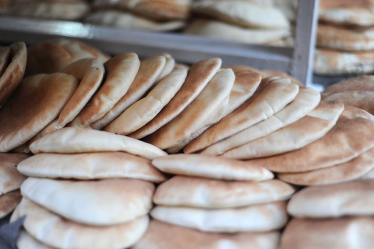 Breads from the Arab World - Aquila Style
