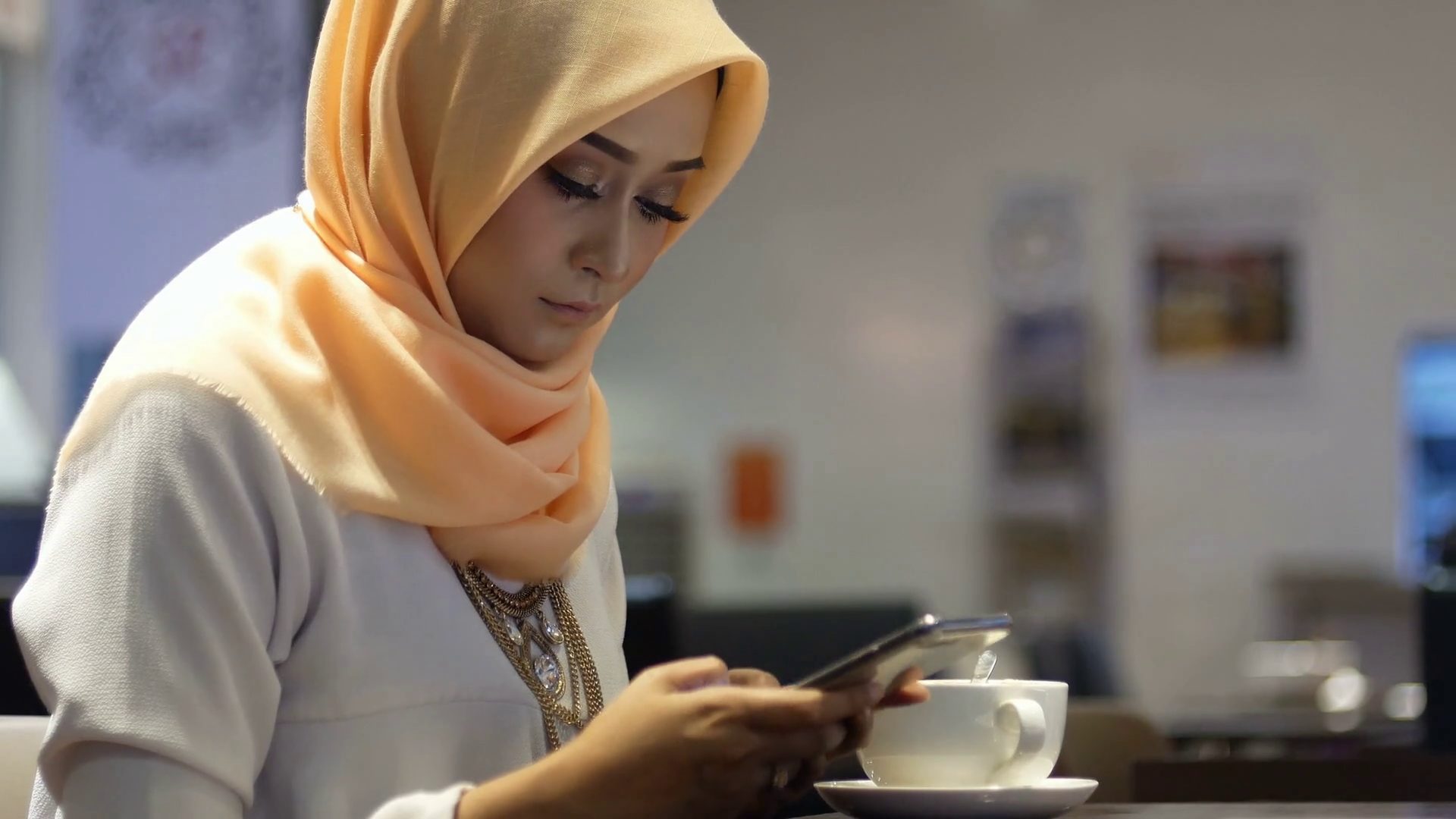 How 10 years of social media has changed Islam - Aquila Style