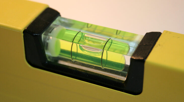 How to Read Your Spirit Level - Aquila Style