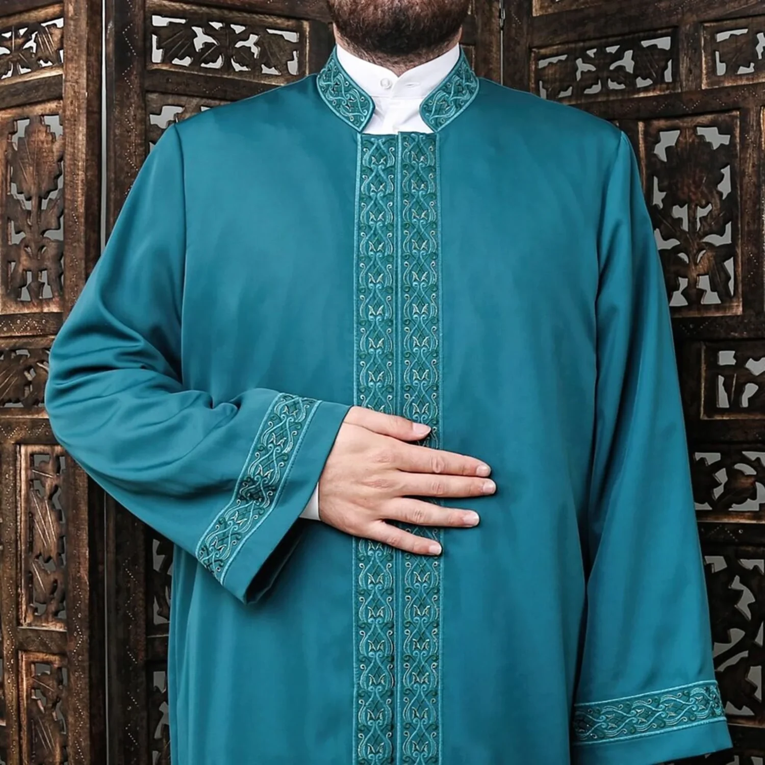 Choosing the Right Jubba for Your Next Special Occasion - Aquila Style