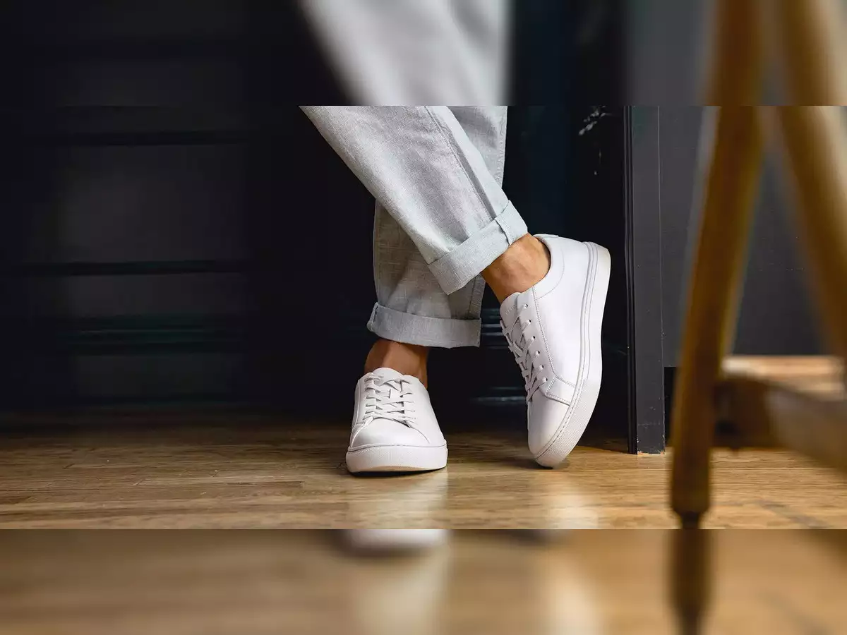 Stepping in Style: The Top Men's Sneakers of the Year - Aquila Style